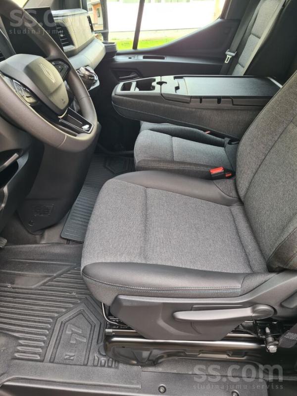 Pelēks Renault Master 2025 Rīga, ar dzinēja tilpumu 2.00 L un nobraukumu 8 tūkst. km par 31000 €, foto 9 vietnē AUTOMOTO.COM.LV