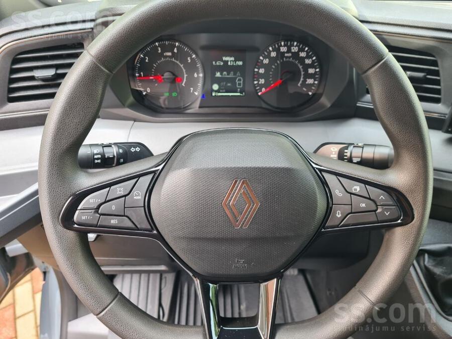 Grey Renault Master 2025 in Riga, with an engine capacity of 2.00 L and mileage of 8 thousand km for 31000 €, photo 11 on AUTOMOTO.COM.LV