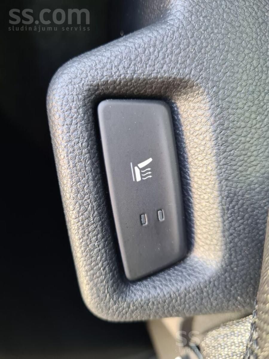 Grey Renault Master 2025 in Riga, with an engine capacity of 2.00 L and mileage of 8 thousand km for 31000 €, photo 17 on AUTOMOTO.COM.LV