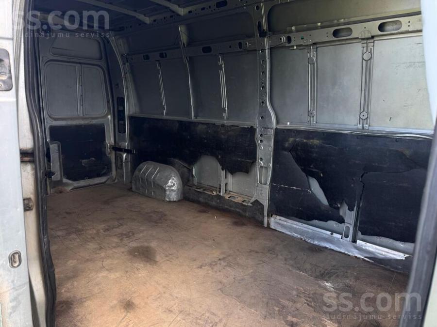 Pelēks Renault Master 2013 Rīga, ar dzinēja tilpumu 2.30 L un nobraukumu 604 tūkst. km par 2500 €, foto 8 vietnē AUTOMOTO.COM.LV