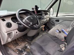 Renault Master 2006 in Vilnius, with an engine capacity of 2.40 L and mileage of 380 thousand km for 2000 €, photo 6 on AUTOMOTO.COM.LV