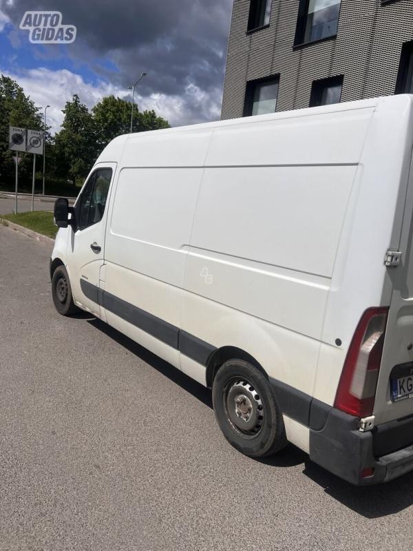 Renault Master 2011 in Vilnius, with an engine capacity of 2.30 L and mileage of 400 thousand km for 2999 €, photo 1 on AUTOMOTO.COM.LV