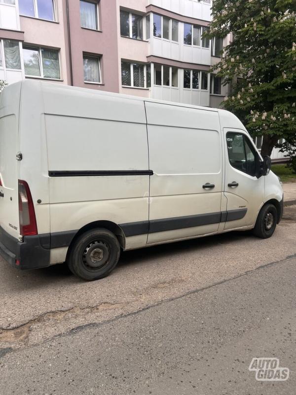 Renault Master 2011 in Vilnius, with an engine capacity of 2.30 L and mileage of 400 thousand km for 2999 €, photo 4 on AUTOMOTO.COM.LV