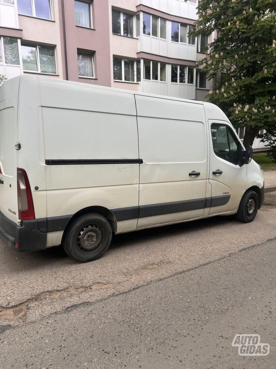 Renault Master 2011 in Vilnius, with an engine capacity of 2.30 L and mileage of 400 thousand km for 2999 €, photo 5 on AUTOMOTO.COM.LV