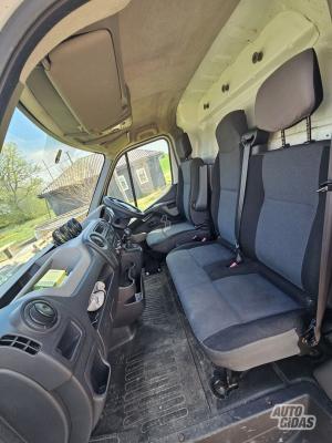 Renault Master 2014 in Mazeikiai, with an engine capacity of 2.30 L and mileage of 264 thousand km for 3500 €, photo 6 on AUTOMOTO.COM.LV