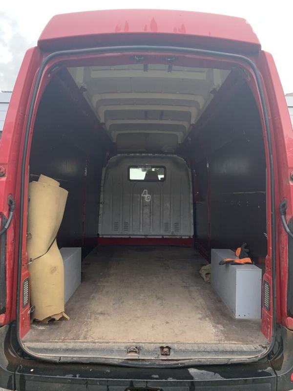 Renault Master 2014 Viļņa, ar dzinēja tilpumu 2.30 L un nobraukumu 350 tūkst. km par 5000 €, foto 4 vietnē AUTOMOTO.COM.LV