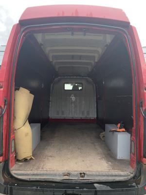 Renault Master 2014 in Vilnius, with an engine capacity of 2.30 L and mileage of 350 thousand km for 5000 €, photo 5 on AUTOMOTO.COM.LV