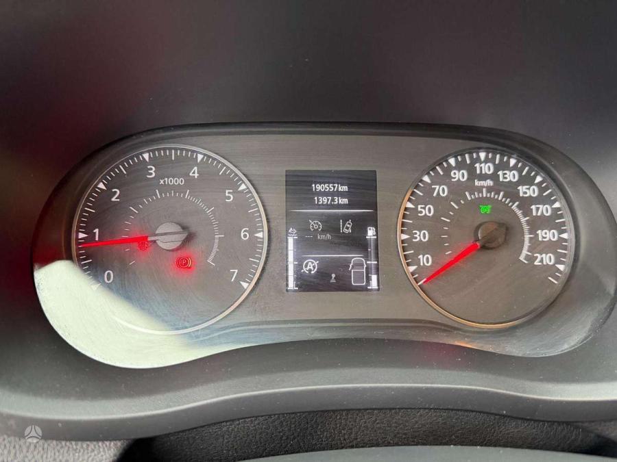 Renault Master 2021 Tallina, ar dzinēja tilpumu 2.30 L un nobraukumu 191 tūkst. km par 20900 €, foto 25 vietnē AUTOMOTO.COM.LV