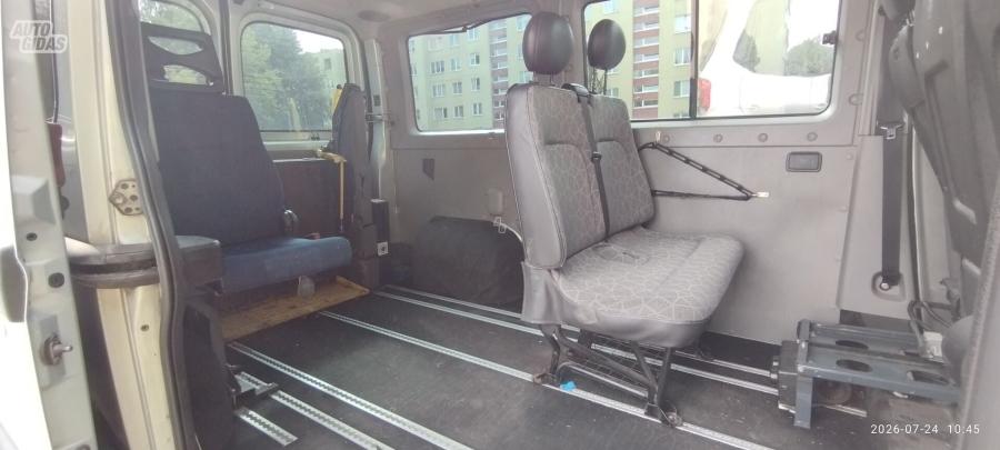 Renault Master 2011 in Panevezys, with an engine capacity of 2.50 L and mileage of 229 thousand km for 5000 €, photo 6 on AUTOMOTO.COM.LV