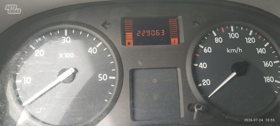 Renault Master 2011 in Panevezys, with an engine capacity of 2.50 L and mileage of 229 thousand km for 5000 €, photo 7 on AUTOMOTO.COM.LV