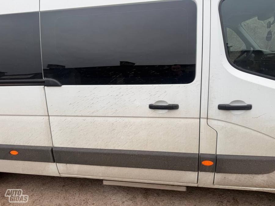 Renault Master 2013 in Vilnius, with an engine capacity of 2.30 L and mileage of 250 thousand km for 7999 €, photo 10 on AUTOMOTO.COM.LV