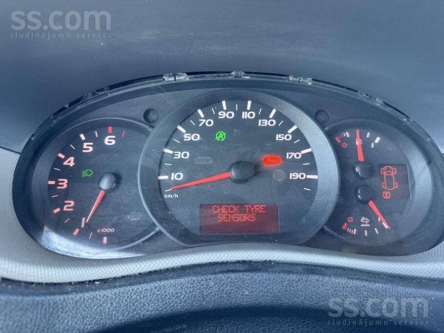 Renault Master 2016 Jelgava, ar dzinēja tilpumu 2.30 L un nobraukumu 321 tūkst. km par 12100 €, foto 25 vietnē AUTOMOTO.COM.LV