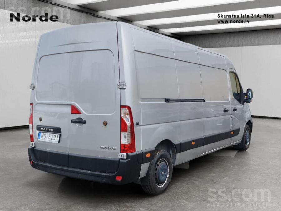 Renault Master 2019 in Riga, with an engine capacity of 2.30 L and mileage of 244 thousand km for 9980 €, photo 6 on AUTOMOTO.COM.LV