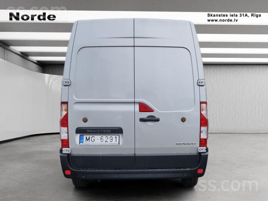 Renault Master 2019 in Riga, with an engine capacity of 2.30 L and mileage of 244 thousand km for 9980 €, photo 7 on AUTOMOTO.COM.LV