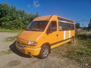 Orange Renault Master 2002 in Vilnius, with an engine capacity of 2.19 L and mileage of 361 thousand km for 6000 €, photo  on AUTOMOTO.COM.LV
