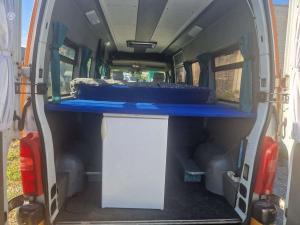 Orange Renault Master 2002 in Vilnius, with an engine capacity of 2.19 L and mileage of 361 thousand km for 6000 €, photo 9 on AUTOMOTO.COM.LV