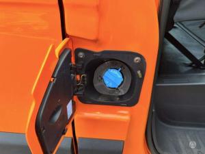 Orange Renault Master 2019 in Radviliskis, with an engine capacity of 2.30 L and mileage of 230 thousand km for 16879 €, photo 25 on AUTOMOTO.COM.LV