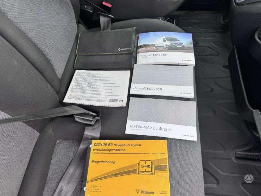 Oranžs Renault Master 2019 Radviliškis, ar dzinēja tilpumu 2.30 L un nobraukumu 230 tūkst. km par 14459 €, foto 23 vietnē AUTOMOTO.COM.LV