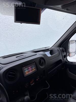 Orange Renault Master 2018 in Riga, with an engine capacity of 2.30 L and mileage of 235 thousand km for 10500 €, photo 8 on AUTOMOTO.COM.LV