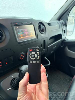 Orange Renault Master 2018 in Riga, with an engine capacity of 2.30 L and mileage of 235 thousand km for 10500 €, photo 13 on AUTOMOTO.COM.LV