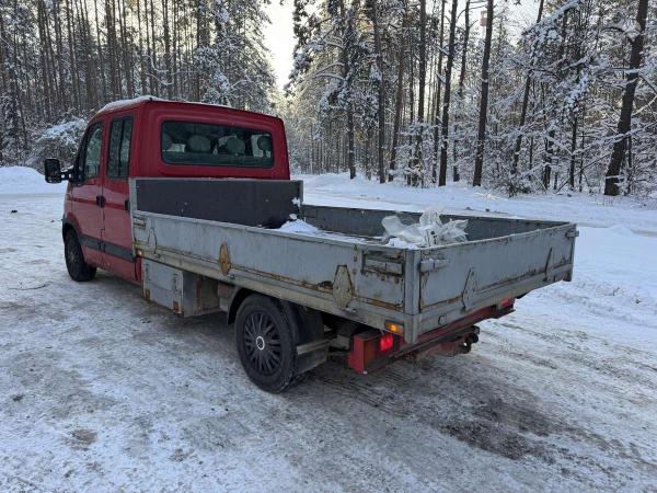 Sarkans Renault Master 2005 Viļņa, ar dzinēja tilpumu 2.49 L un nobraukumu 391 tūkst. km par 2000 €, foto 9 vietnē AUTOMOTO.COM.LV