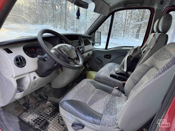Sarkans Renault Master 2005 Viļņa, ar dzinēja tilpumu 2.50 L un nobraukumu 390 tūkst. km par 2000 €, foto 2 vietnē AUTOMOTO.COM.LV