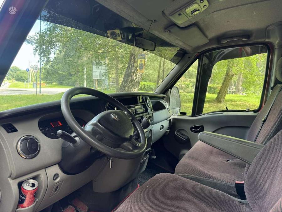 Sarkans Renault Master 2006 Radviliškis, ar dzinēja tilpumu 2.50 L un nobraukumu 392 tūkst. km par 3100 €, foto 10 vietnē AUTOMOTO.COM.LV