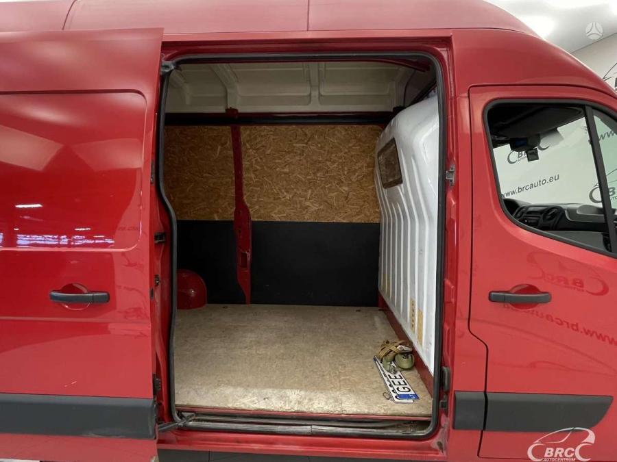 Sarkans Renault Master 2012 Viļņa, ar dzinēja tilpumu 2.30 L un nobraukumu 322 tūkst. km par 4900 €, foto 9 vietnē AUTOMOTO.COM.LV