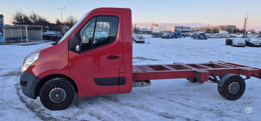 Red Renault Master 2015 in Marijampole, with an engine capacity of 2.30 L and mileage of 24 thousand km for 7450 €, photo 13 on AUTOMOTO.COM.LV