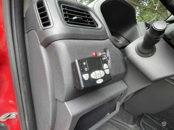 Red Renault Master 2021 in Vilnius, with an engine capacity of 2.30 L and mileage of 139 thousand km for 16500 €, photo 10 on AUTOMOTO.COM.LV