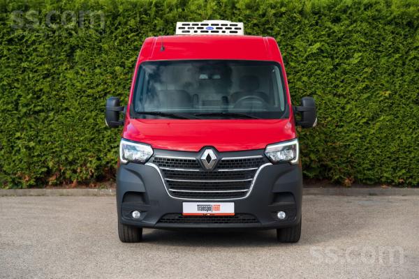 Red Renault Master 2022 in Riga, with an engine capacity of 2.30 L and mileage of 158 thousand km for 16500 €, photo 2 on AUTOMOTO.COM.LV