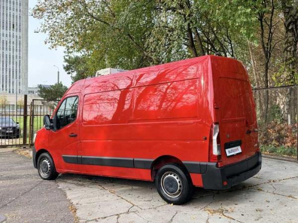 Renault Master 2022 in Vilnius on AUTOMOTO.COM.LV Renault Master 2022 in Vilnius, with an engine capacity of 2.30 L and mileage of 113 thousand km for 18500 €, photo 5 on AUTOMOTO.COM.LV
