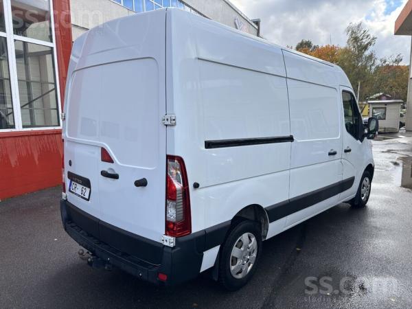 Balts Renault Master 2017 Rīga, ar dzinēja tilpumu 2.30 L un nobraukumu 266 tūkst. km par 8900 €, foto 3 vietnē AUTOMOTO.COM.LV