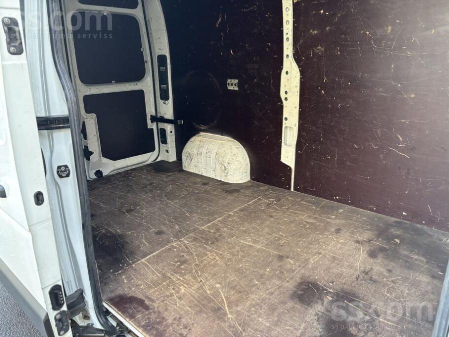 Balts Renault Master 2017 Rīga, ar dzinēja tilpumu 2.30 L un nobraukumu 266 tūkst. km par 8900 €, foto 12 vietnē AUTOMOTO.COM.LV