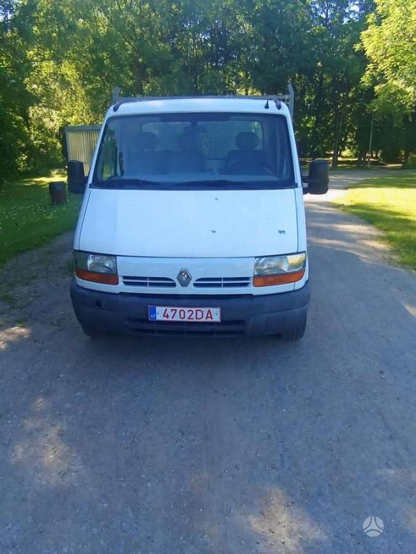Белый Рено Мастер 2002 в Пакруойис, объемом двигателя 2.80 л и пробегом 189 тыс. км за 3800 €, фото 2 на AUTOMOTO.COM.LV