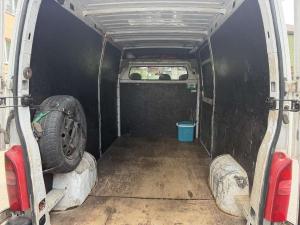 Balts Renault Master 2003 Viļņa, ar dzinēja tilpumu 2.19 L un nobraukumu 301 tūkst. km par 1700 €, foto 4 vietnē AUTOMOTO.COM.LV