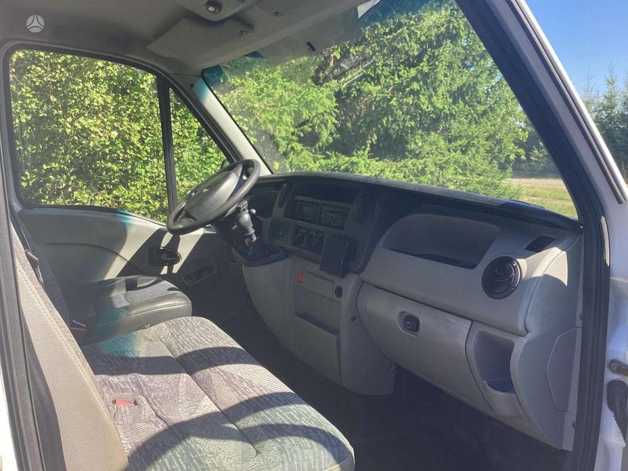 Balts Renault Master 2004 Utena, ar dzinēja tilpumu 2.50 L un nobraukumu 314 tūkst. km par 3872 €, foto 11 vietnē AUTOMOTO.COM.LV