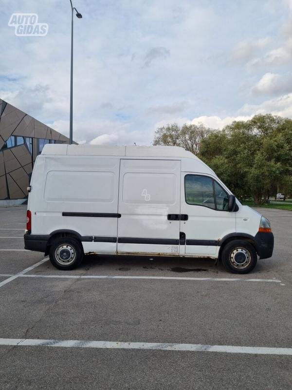 White Renault Master 2004 in Siauliai, with an engine capacity of 2.50 L and mileage of 512 thousand km for 1700 €, photo 3 on AUTOMOTO.COM.LV