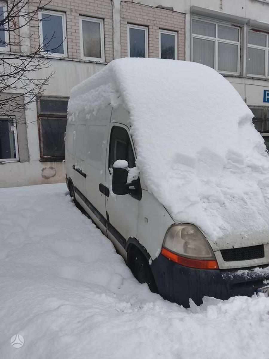 White Renault Master 2005 in Vilnius, with an engine capacity of 2.46 L and mileage of 420 thousand km for 2000 €, photo 2 on AUTOMOTO.COM.LV