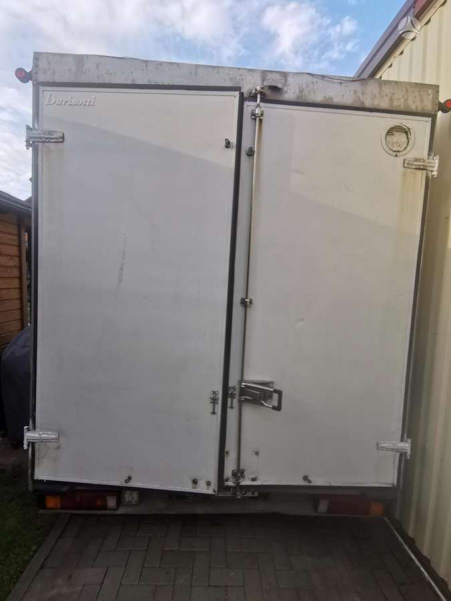 Balts Renault Master 2005 Šauļi, ar dzinēja tilpumu 2.46 L un nobraukumu 311 tūkst. km par 4500 €, foto 6 vietnē AUTOMOTO.COM.LV