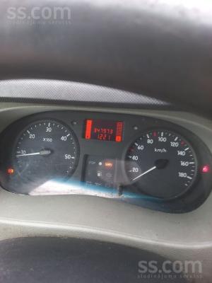 Balts Renault Master 2005 Talsi, ar dzinēja tilpumu 2.50 L un nobraukumu 345 tūkst. km par 1600 €, foto 10 vietnē AUTOMOTO.COM.LV