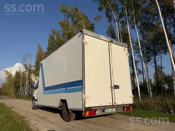 Renault Master 2005 Jelgava vietnÄ Balts Renault Master 2005 Jelgava, ar dzinÄja tilpumu 2.50 L un nobraukumu 311 tÅ«kst. km par 5800 ā¬, foto 4 vietnÄ AUTOMOTO.COM.LV