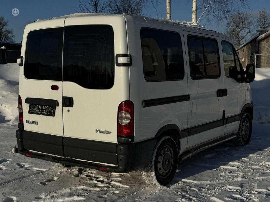 White Renault Master 2006 in Vilnius, with an engine capacity of 1.87 L and mileage of 242 thousand km for 5490 €, photo 5 on AUTOMOTO.COM.LV