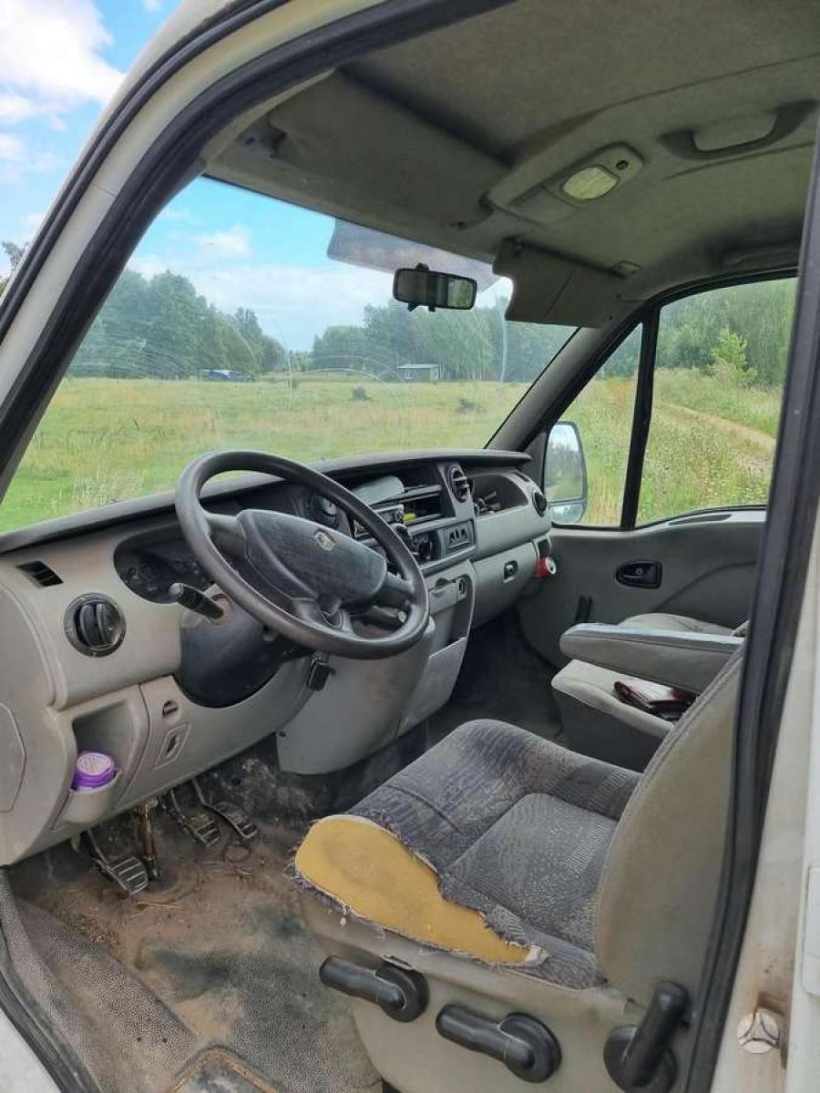 Balts Renault Master 2006 Radviliškis, ar dzinēja tilpumu 2.46 L un nobraukumu 278 tūkst. km par 2500 €, foto 6 vietnē AUTOMOTO.COM.LV