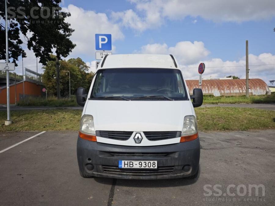 White Renault Master 2008 in Riga, with an engine capacity of 2.50 L and mileage of 310 thousand km for 2300 €, photo 1 on AUTOMOTO.COM.LV
