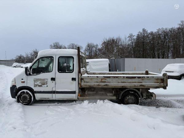 Balts Renault Master 2009 Tauragė, ar dzinēja tilpumu 2.46 L un nobraukumu 253 tūkst. km par 4600 €, foto 2 vietnē AUTOMOTO.COM.LV