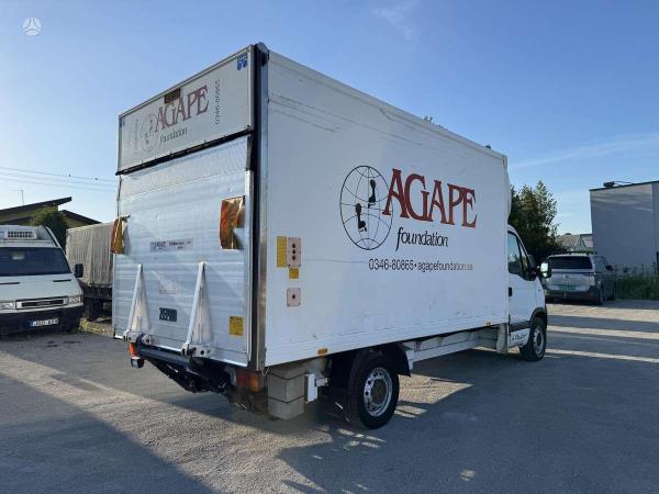 Balts Renault Master 2009 Kauņa, ar dzinēja tilpumu 2.50 L un nobraukumu 454 tūkst. km par 5500 €, foto 1 vietnē AUTOMOTO.COM.LV