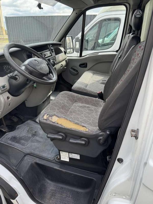 Balts Renault Master 2009 Kauņa, ar dzinēja tilpumu 2.50 L un nobraukumu 454 tūkst. km par 5500 €, foto 5 vietnē AUTOMOTO.COM.LV