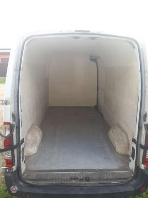White Renault Master 2010 in Vilnius, with an engine capacity of 2.30 L and mileage of 289 thousand km for 5100 €, photo 6 on AUTOMOTO.COM.LV