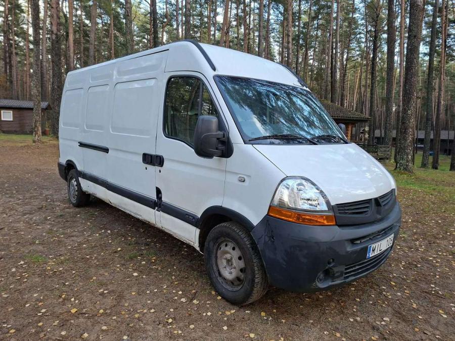 White Renault Master 2010 in Moletai, with an engine capacity of 2.46 L and mileage of 442 thousand km for 2000 €, photo 3 on AUTOMOTO.COM.LV